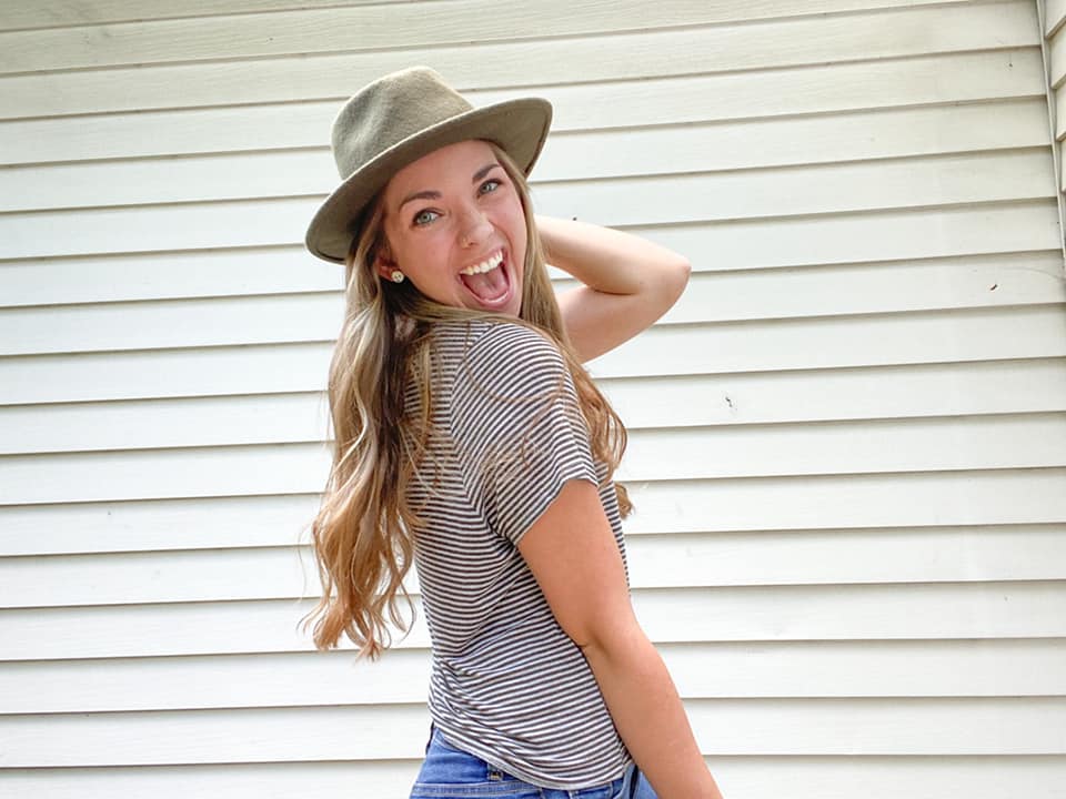 Emily R. – MODERN WITNESSES