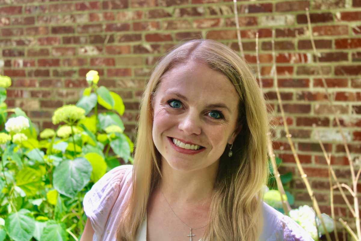 Alexandra J. – MODERN WITNESSES