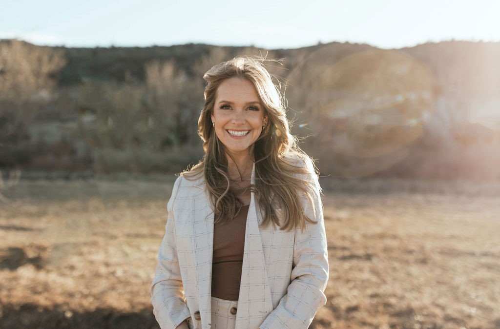 Set Your Eyes Higher (Excerpt) by Whitney Lowe – MODERN WITNESSES